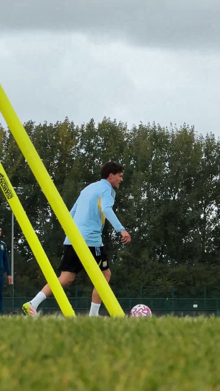 【動画】【巨人】坂本勇人 通算297号となる決勝ホームラン！劇的勝利で巨人が3位転落の危機を脱出｜プロ野球 DeNA 対 巨人 - スポーツナビ「テレ東スポーツ」