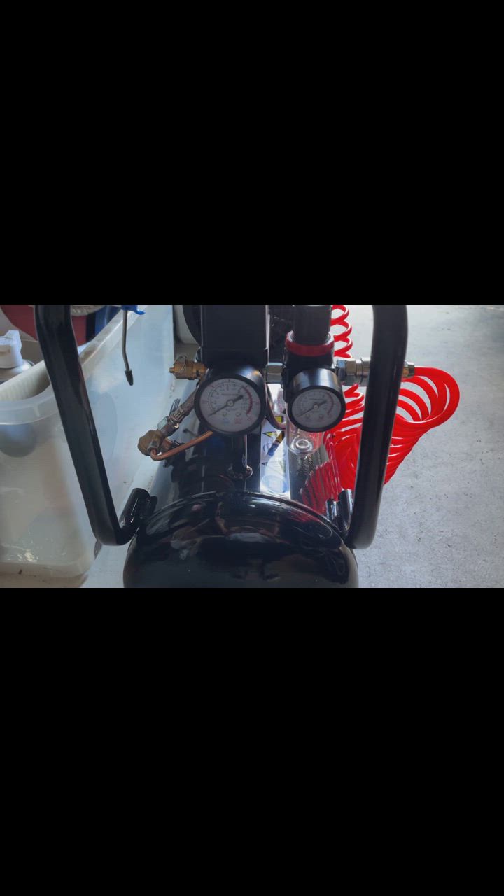 エアーコンプレッサー 静音 オイルレス 100V 30L AIRSELF 持ち運び可能な小型サイズ : エアーコンプレッサー専門店 エアセルフ - 通販 - Yahoo!ショッピング