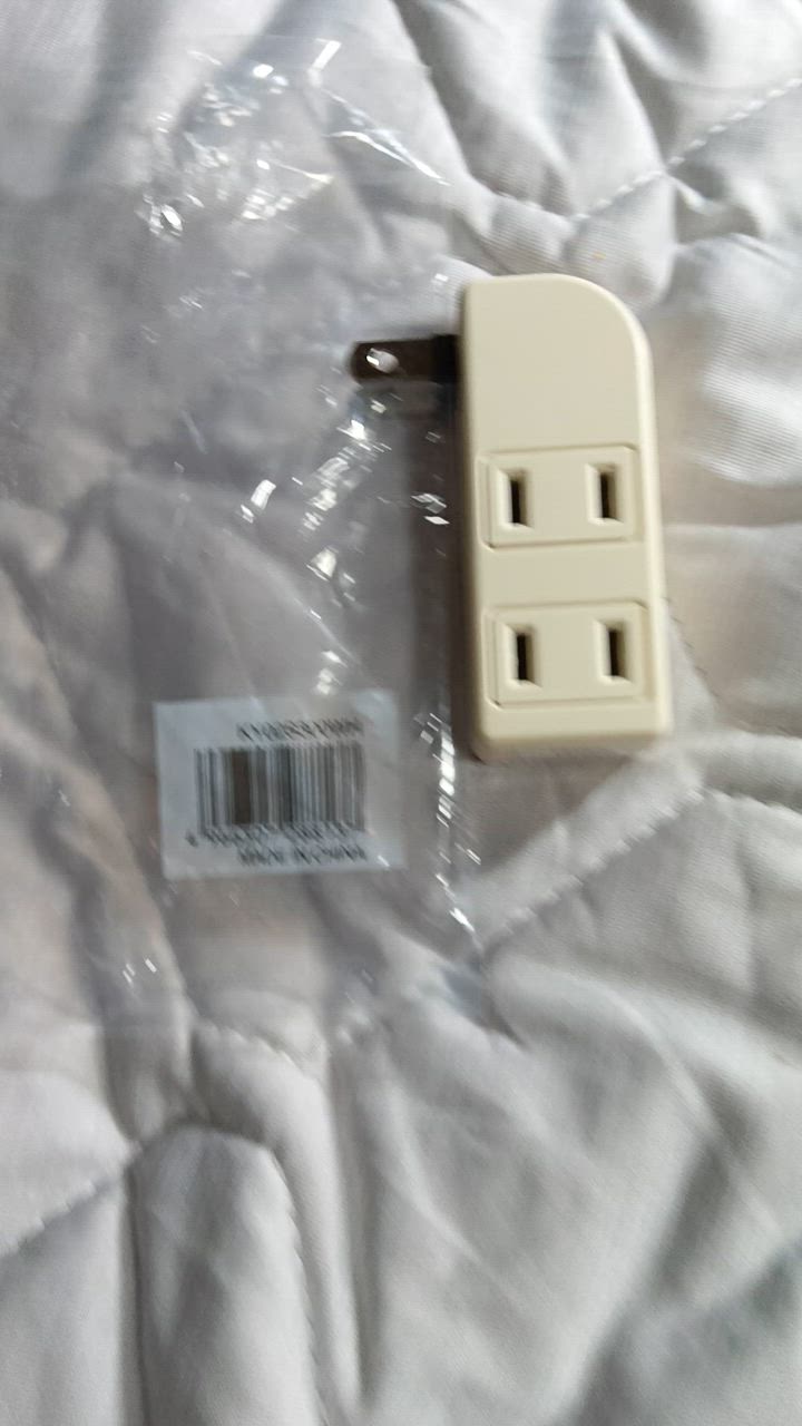 電源タップ コンセント 3個口 サイドタップ スイッチ トラッキング火災防止 ホコリ防止 15A 1500W 3口タイプ 増設 コンパクト /60N : i-shop7 - 通販 ...