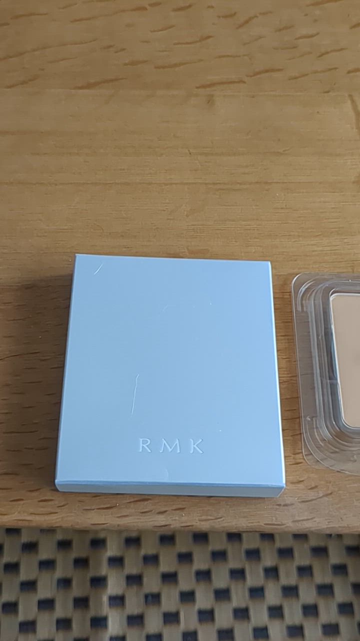 RMK 並行輸入品 アールエムケー エアリーパウダーファンデーション N #102 10g ※レフィル【送料無料】 : Mimori cosme - 通販 - Yahoo!ショッピング