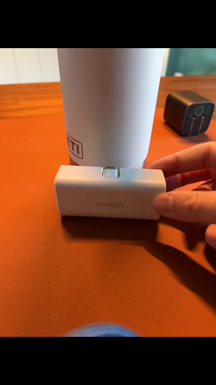 Anker Nano Power Bank (22.5W, Built-In USB-C Connector) (モバイルバッテリー 5000mAh 小型コンパクト)【MFi認証済 ...