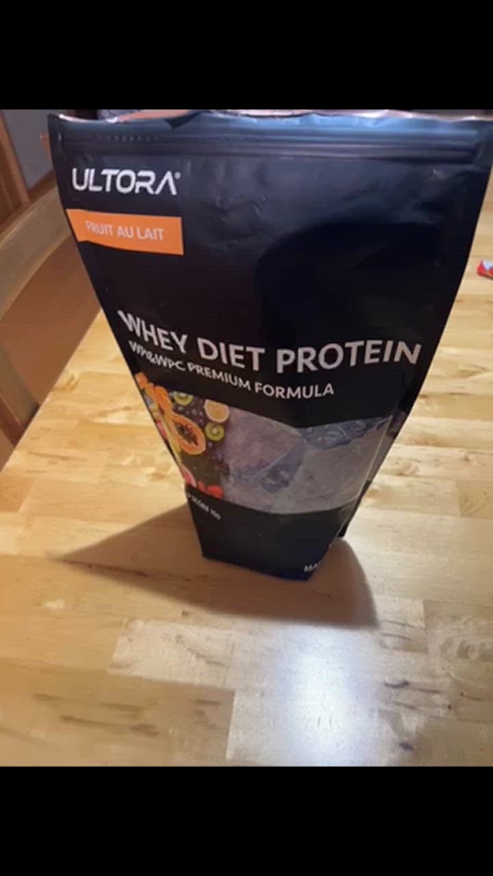 ULTORA プロテイン 1kg 810g ホエイプロテイン 女性 ウルトラ 人工甘味料不使用 選べる9フレーバー 国産 : ULTORA 公式 Yahoo!店 - 通販 - Yahoo!ショッピング