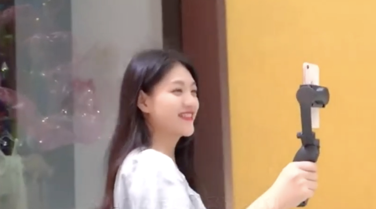 SNS動画はここで差がつく？ 3軸手持ちジンバル「IZELL-L7D」 - bouncy / バウンシー | Yahoo! JAPAN