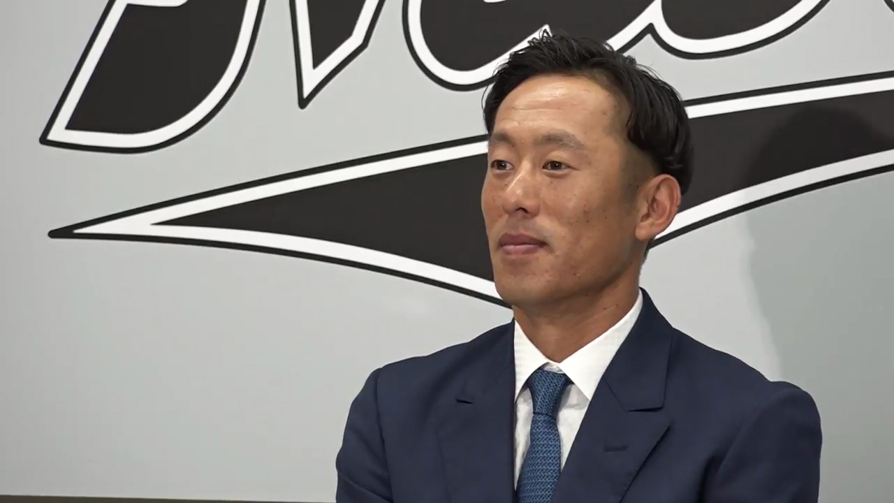 動画】千葉ロッテ・岡田幸文 引退会見最後にあの選手から 動画】千葉ロッテ・岡田幸文 引退会見最後にあの選手から