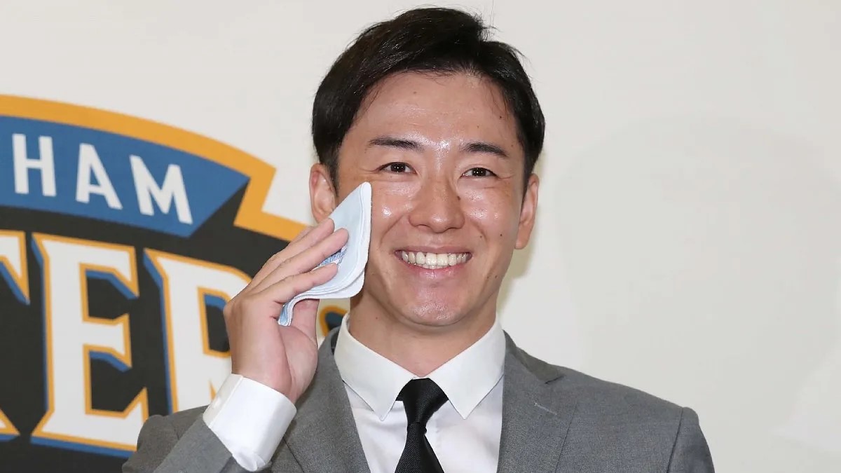 斎藤佑樹がパパに！ 妊娠した妻との“なれそめ”は - NEWSポストセブン【動画公式】 | Yahoo! JAPAN