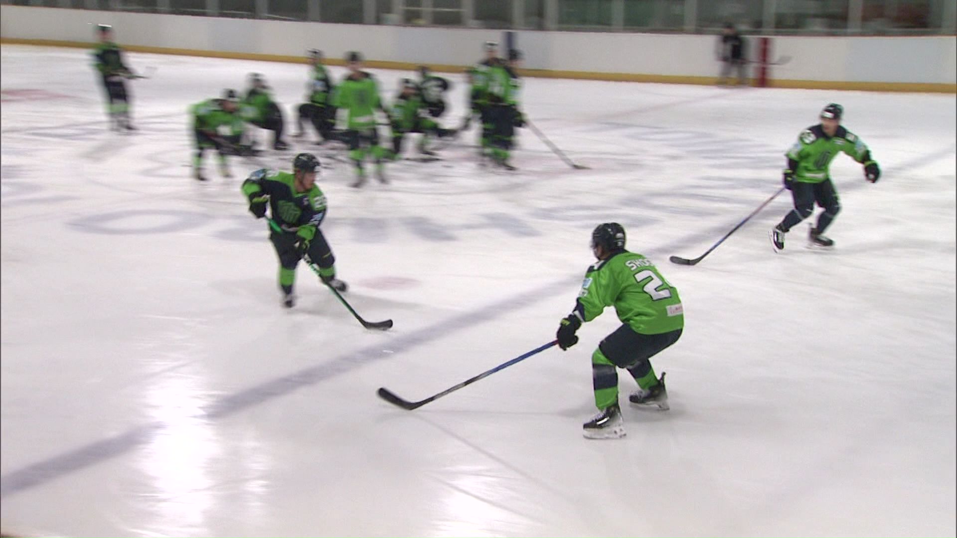 「釧路を離れることになり本当に苦しい」苦渋の決断に監督は涙…アイスホッケーチーム「北海道ワイルズ」氷都・釧路から撤退し東京へ 釧路市は新チーム視野も - 北海道ニュースUHB TimeLine ...