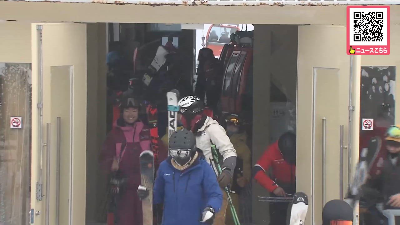 札幌国際スキー場が”9日遅れ”でオープン 初日からパウダースノーでコンディション良好 午前4時半に起きてこの日を待っていた男性は「夢にまで見る雪。でも眠たいです」 - 北海道ニュースUHB ...