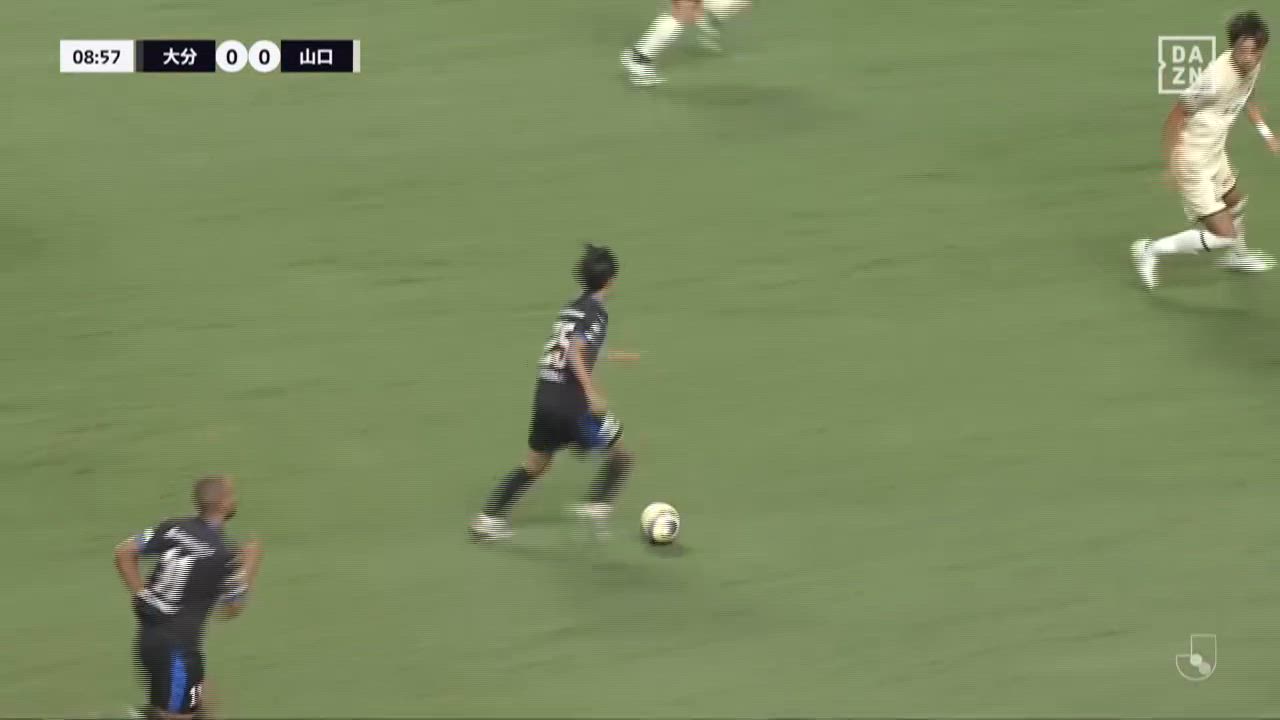 Jリーグ - J2 第30節 大分トリニータ vs. レノファ山口FC - 試合経過 - スポーツナビ